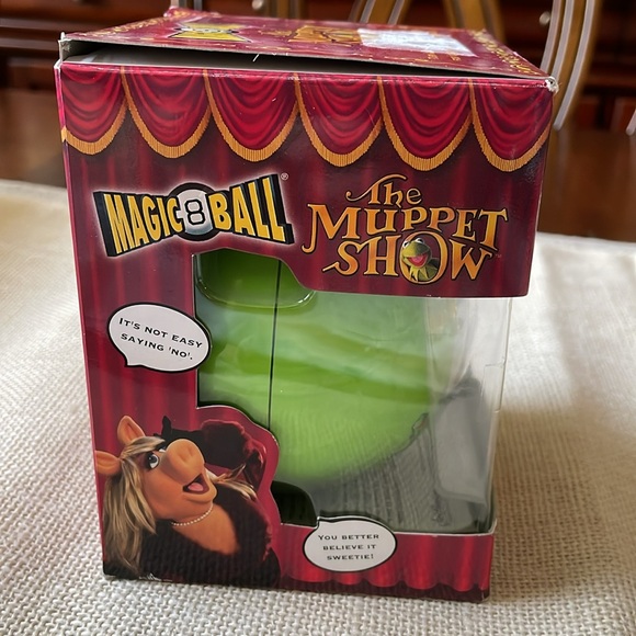 The Muppet Show | Toys | The Muppet Show Magic 8 Ball Ask A Question ...